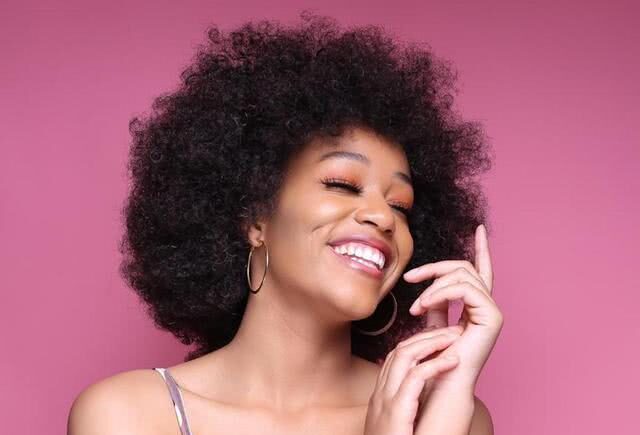 10 Interesting Facts About The Queen's Nosipho Silinda (Cici) - Youth ...